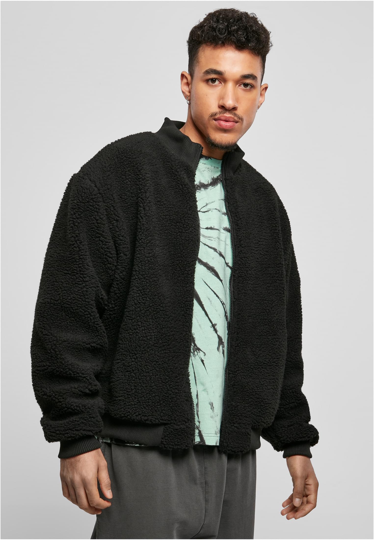 UC Boxy Sherpa Jacket
